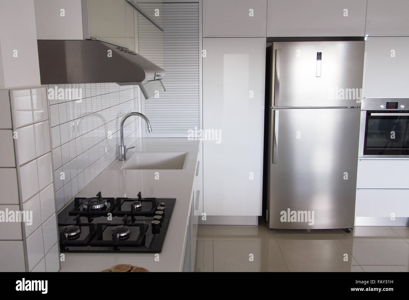Photo modern white kitchen clean interior design Stock Photo - Alamy