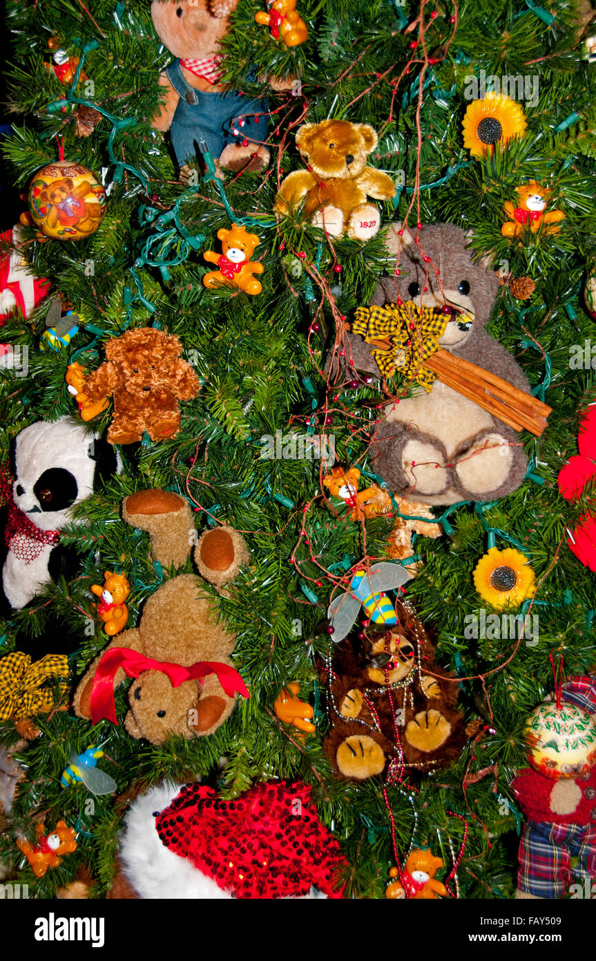 Assorted decorations hi-res stock photography and images - Alamy