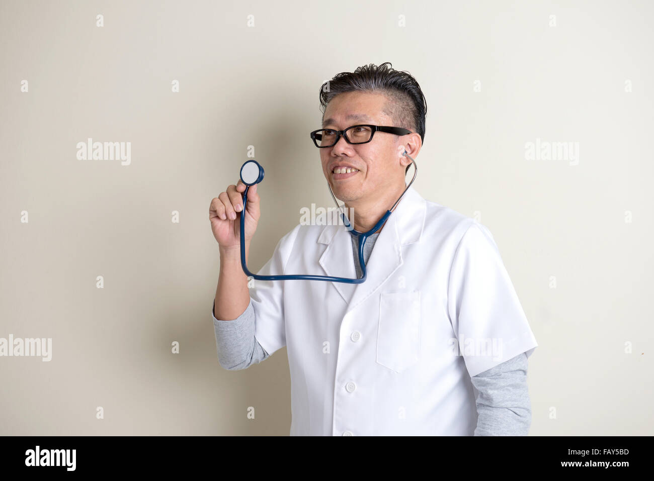 doctor with stethoscope Stock Photo - Alamy