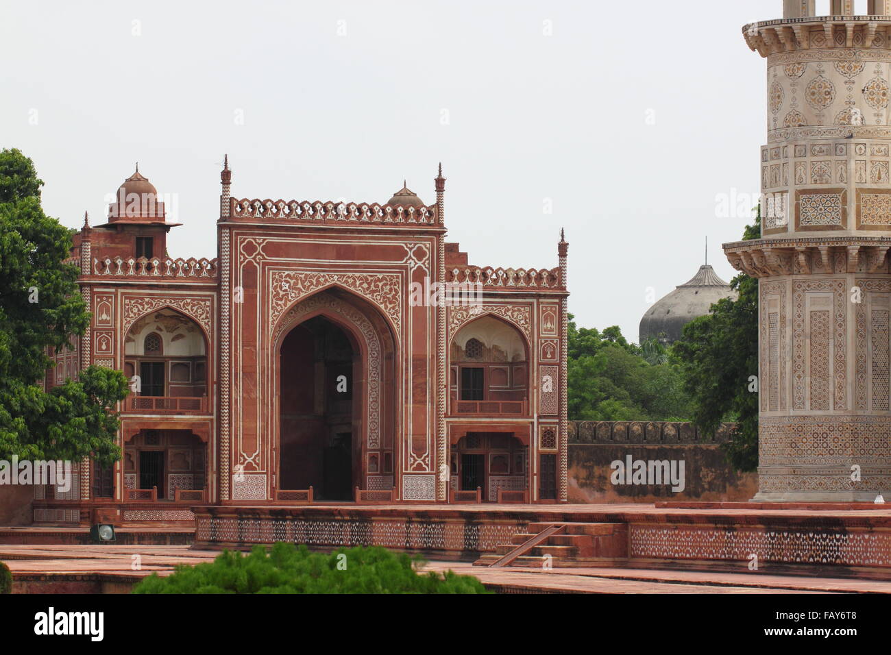 Tomb of ITMAD UD DAULAH Stock Photo - Alamy