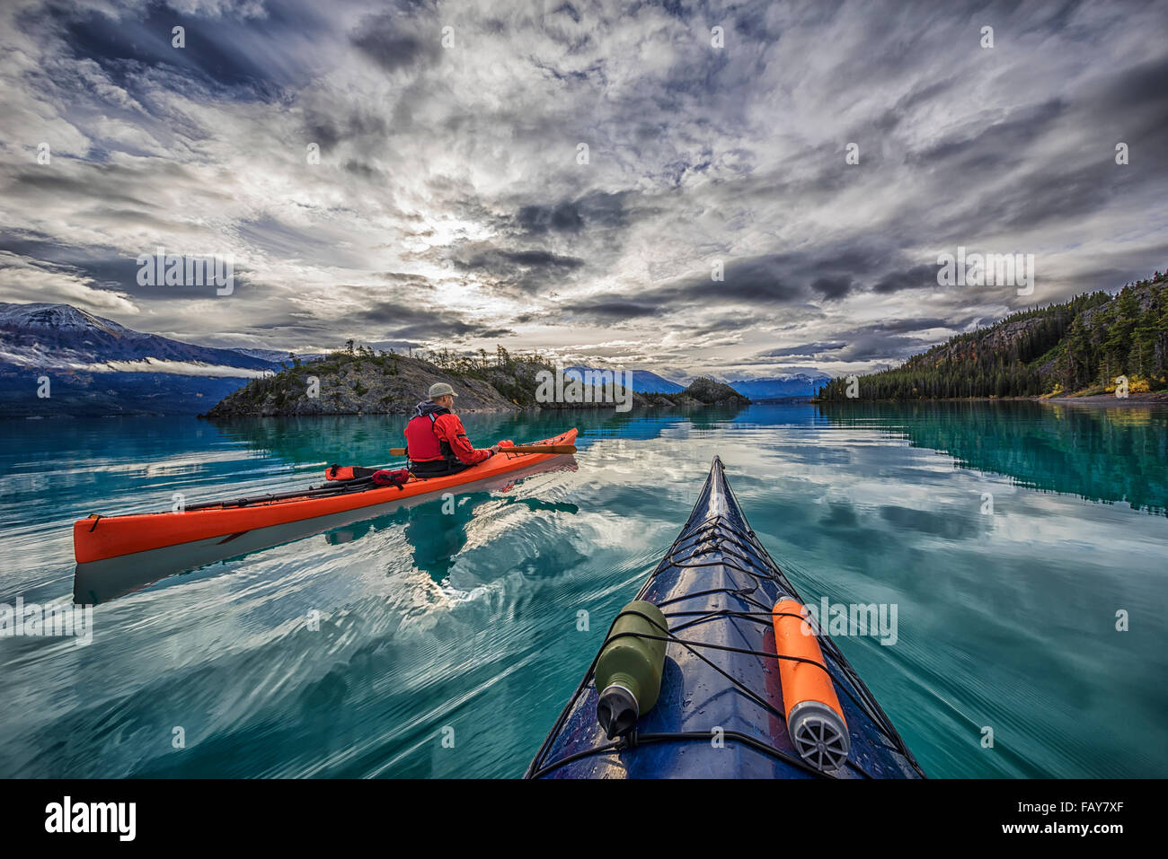 Adventure kayaking hi-res stock photography and images - Alamy