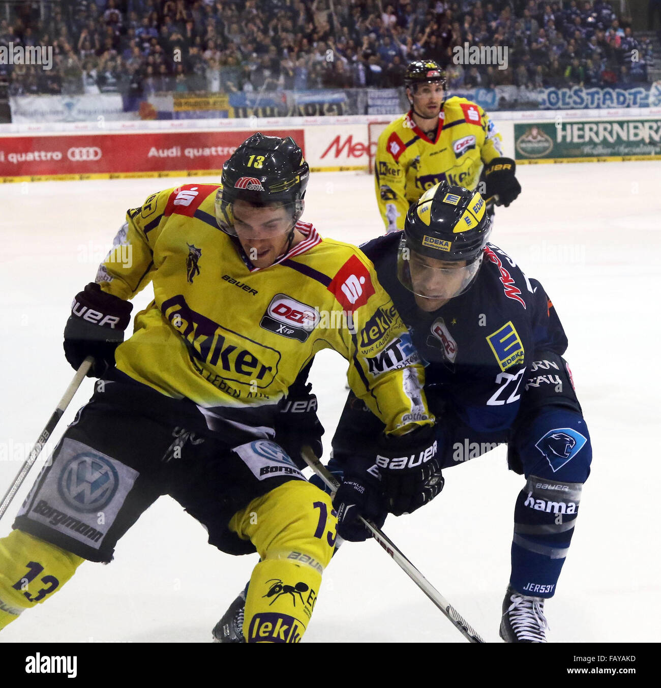 Ingolstadt, Bavaria, Germany. 5th Jan, 2016. from left Mike COLLINS ...