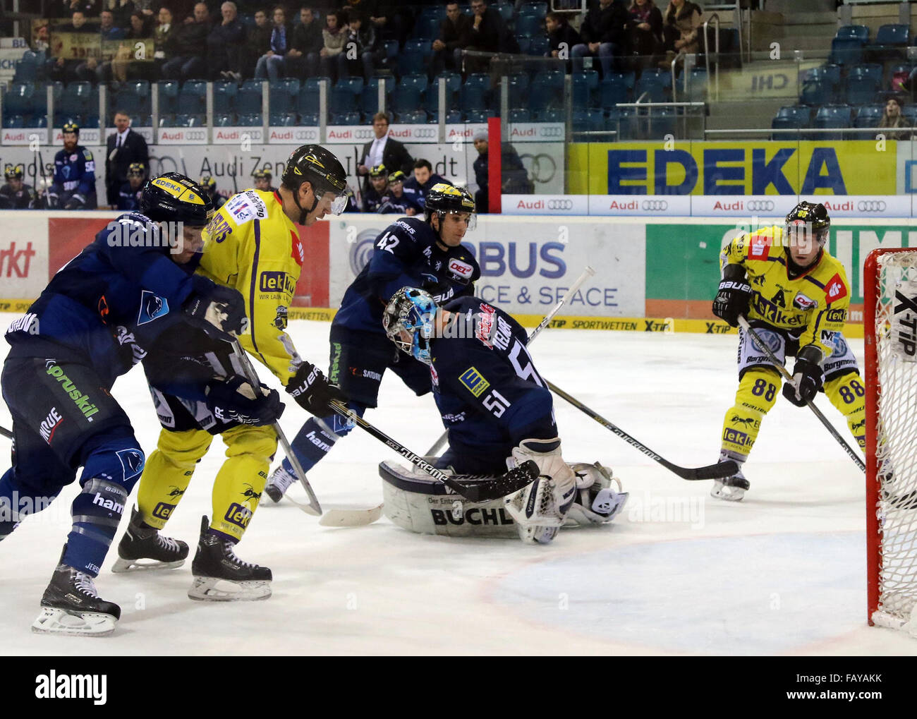 Ingolstadt, Bavaria, Germany. 5th Jan, 2016. from left Brian SALCIDO ...