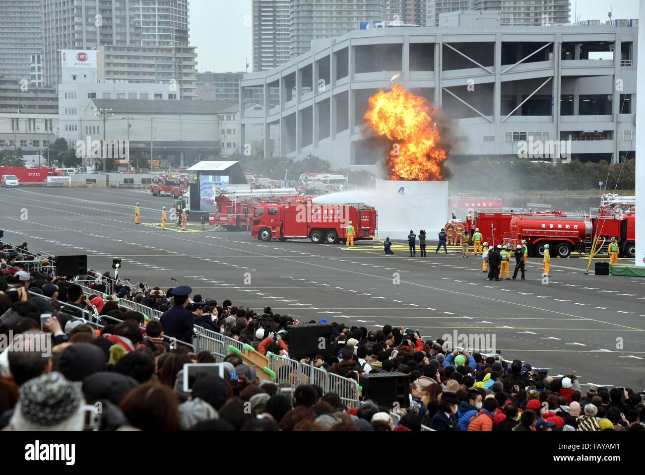 Tokyo, Japan. 6th Jan, 2016. Firefighters demonstrate their ...