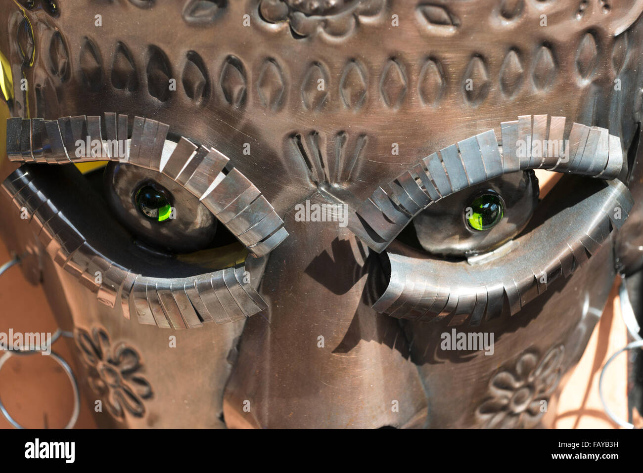 Metal sculpture face hi-res stock photography and images - Alamy