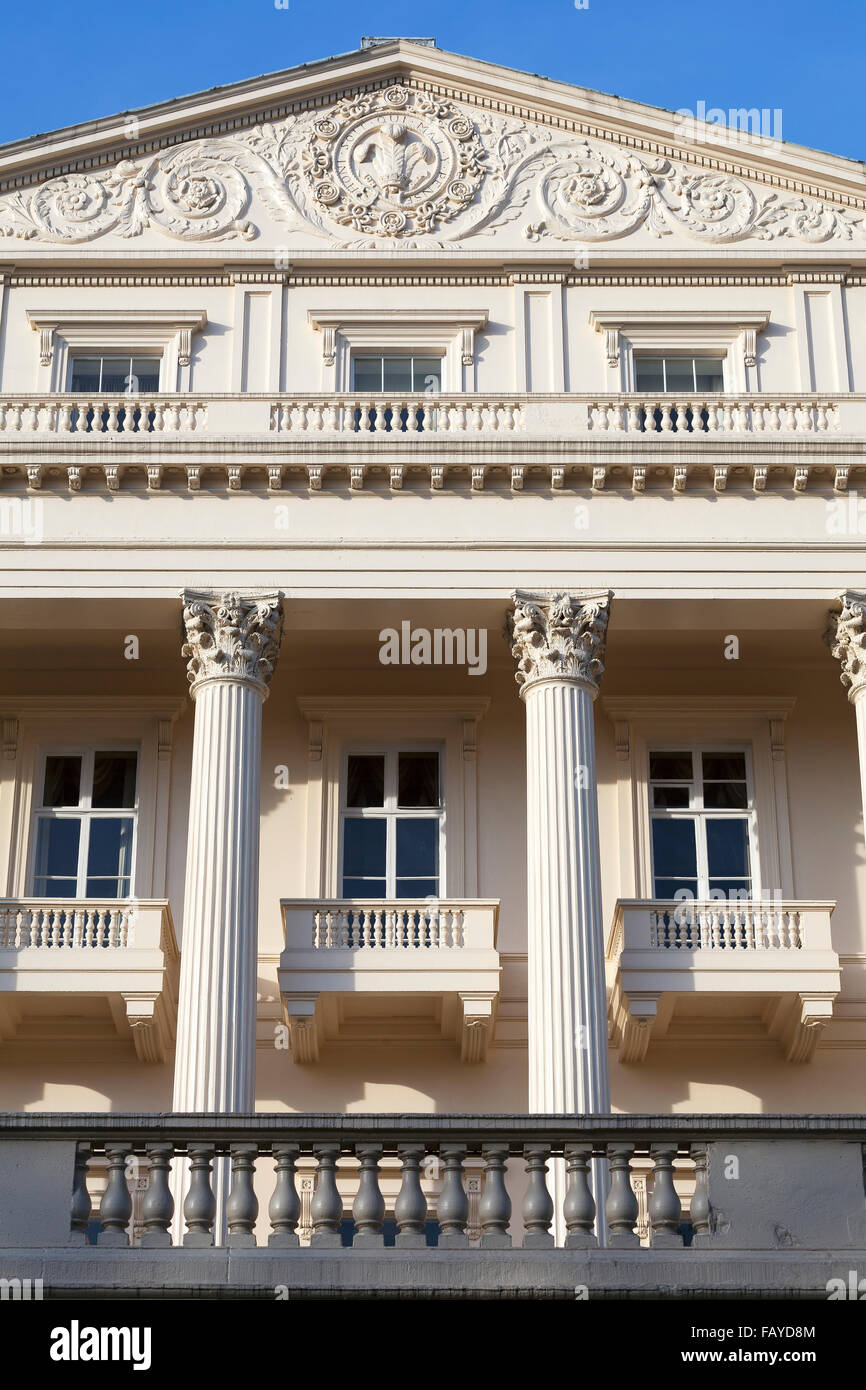 Corinthian columns on building facade in the Mall; London, England ...