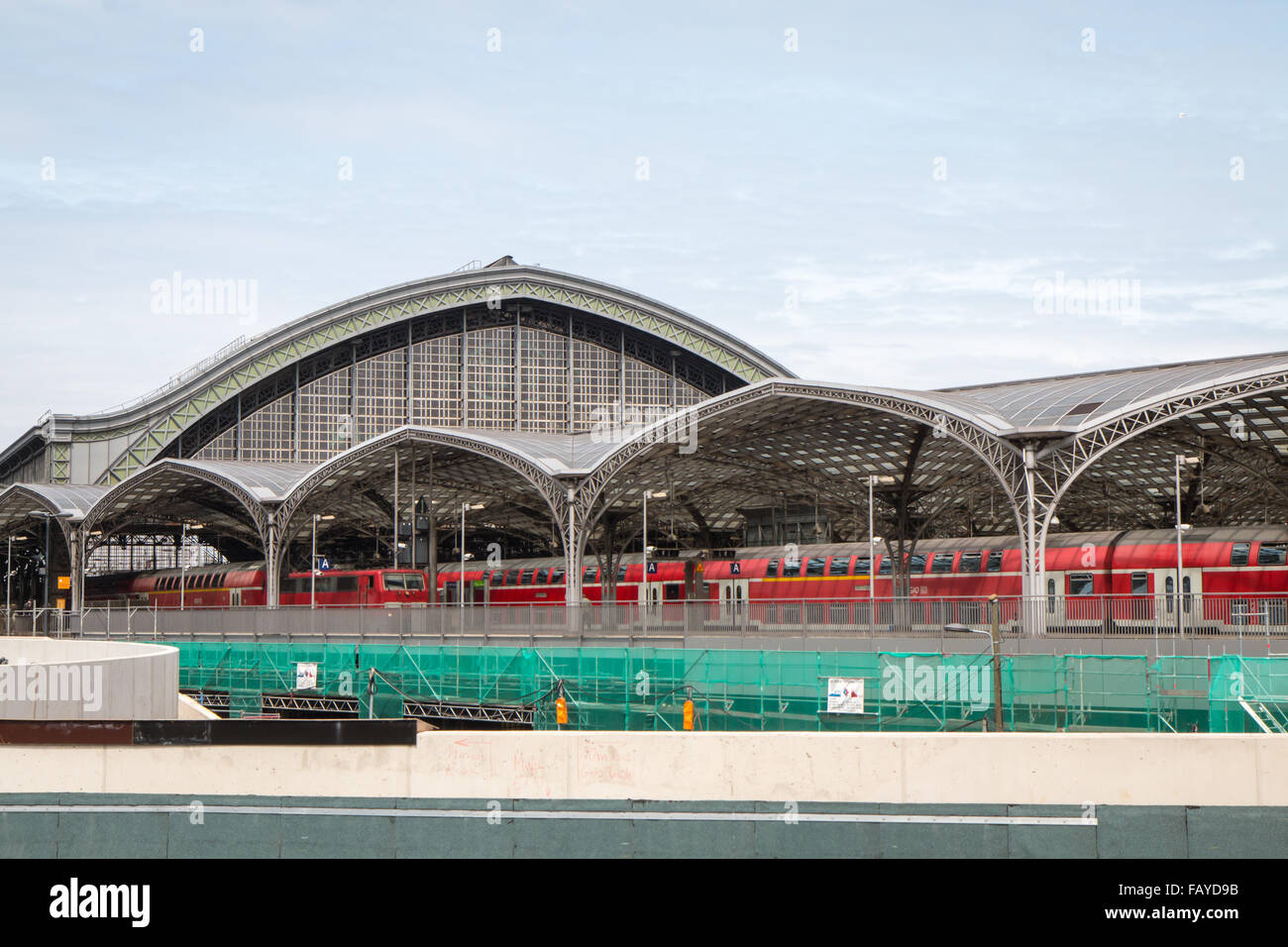 Views of Cologne's main train station Stock Photo - Alamy