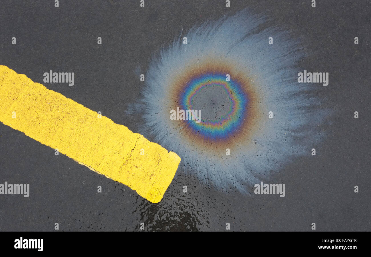 Oil spillage on tarmac road hi-res stock photography and images - Alamy