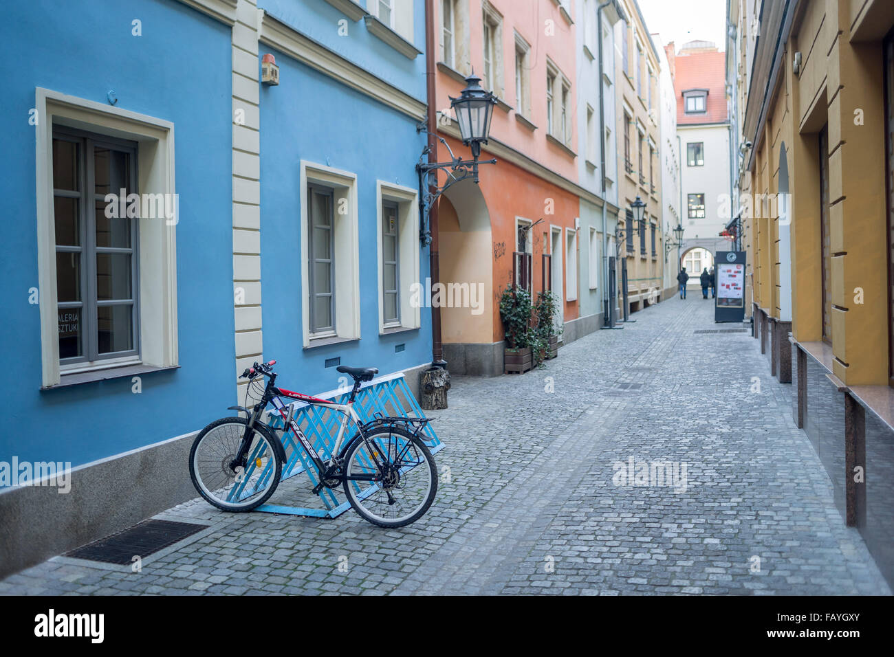 Alleyway market hi-res stock photography and images - Alamy