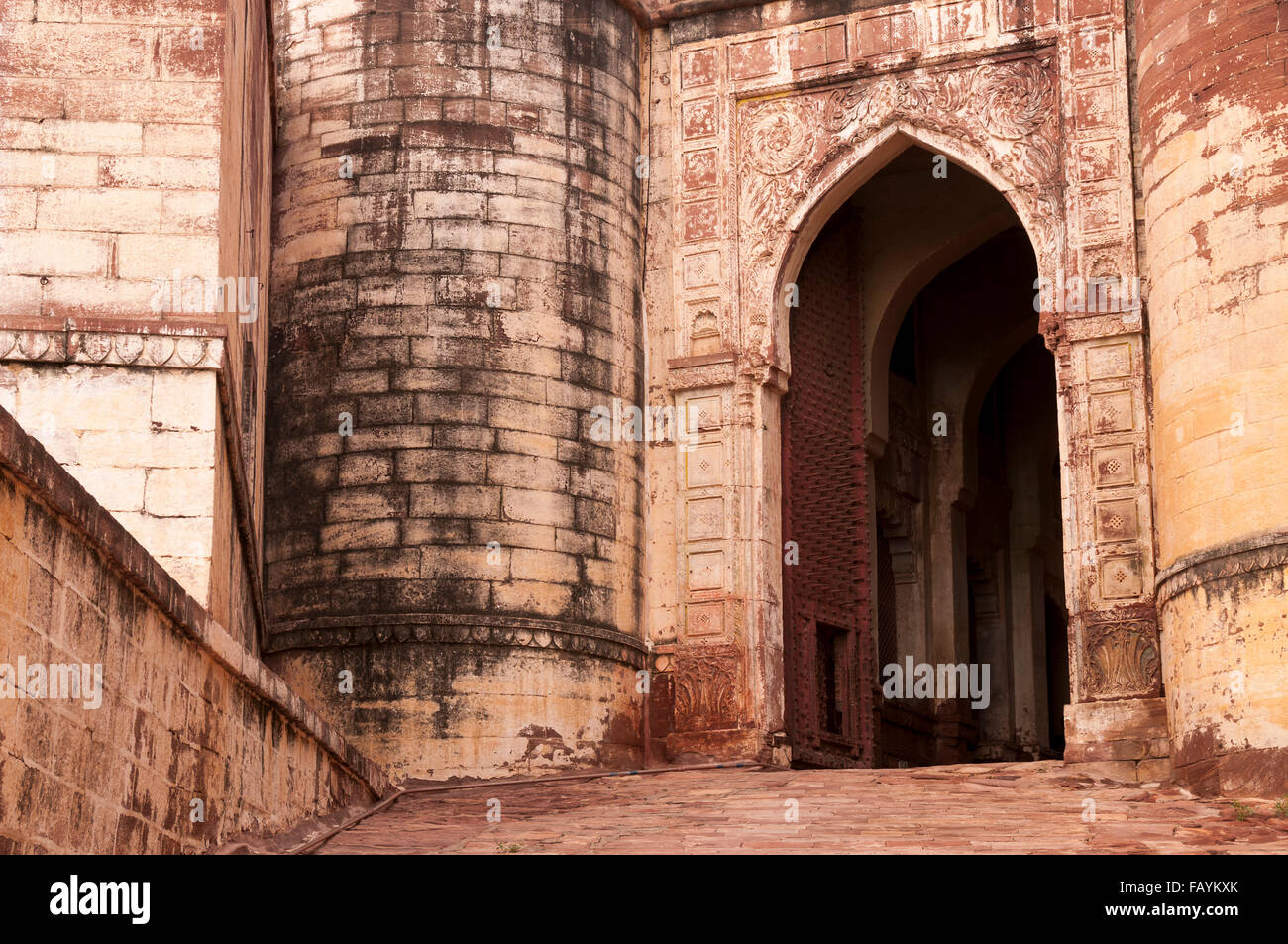 Fort wall entry gate entry hi-res stock photography and images - Alamy