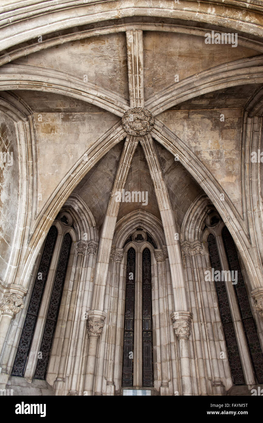 Portugal, Lisbon Cathedral (Portuguese: Santa Maria Maior de Lisboa or ...