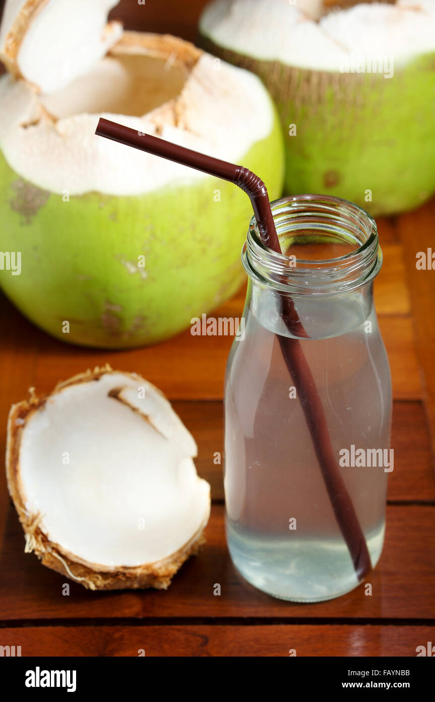 Green coconut drink hi-res stock photography and images - Alamy