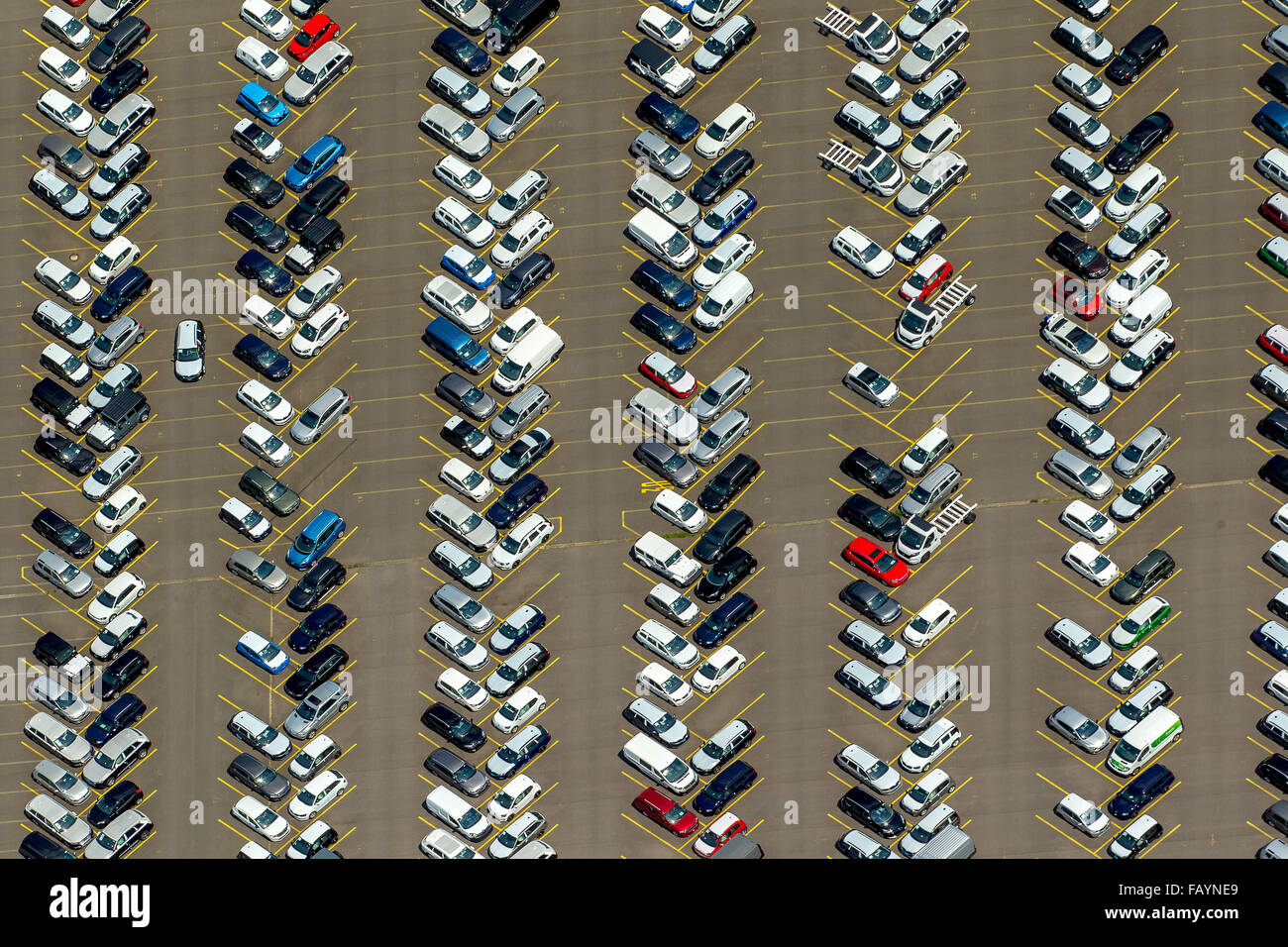 Parking in a herringbone pattern hi-res stock photography and images ...