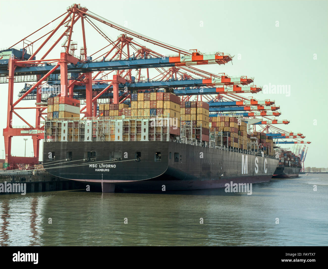 Msc container ships hi-res stock photography and images - Alamy