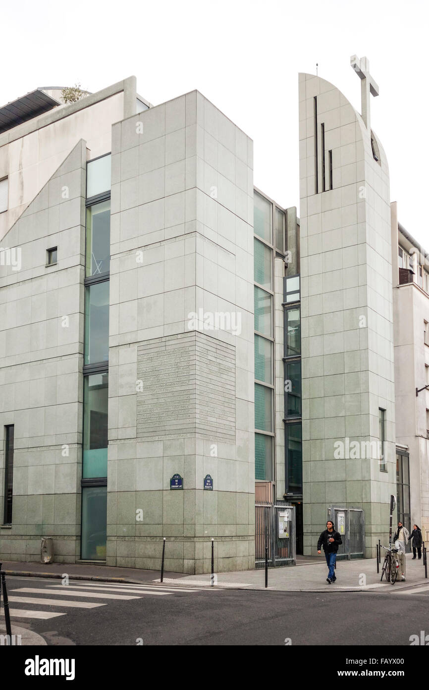 Modern churches hi-res stock photography and images - Alamy