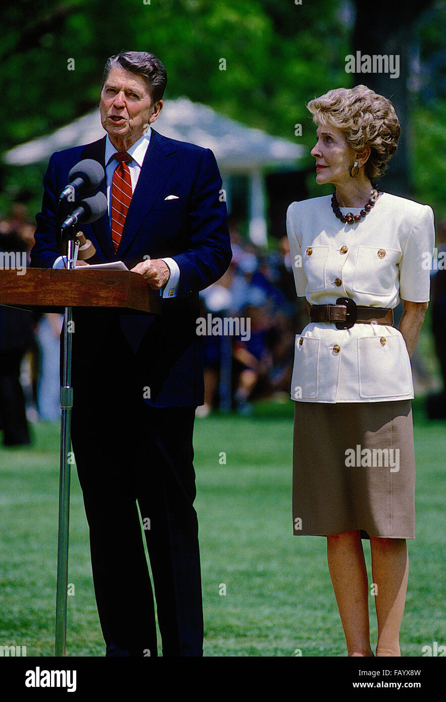 Washington, DC., USA, 1986 President Ronald Reagan and First Lady Nancy ...
