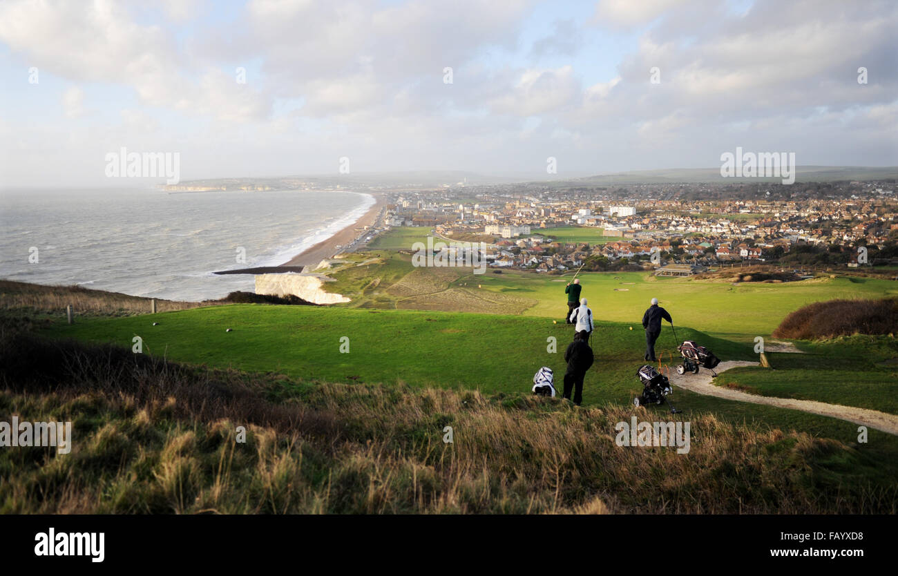 Golfers tee hi-res stock photography and images - Alamy