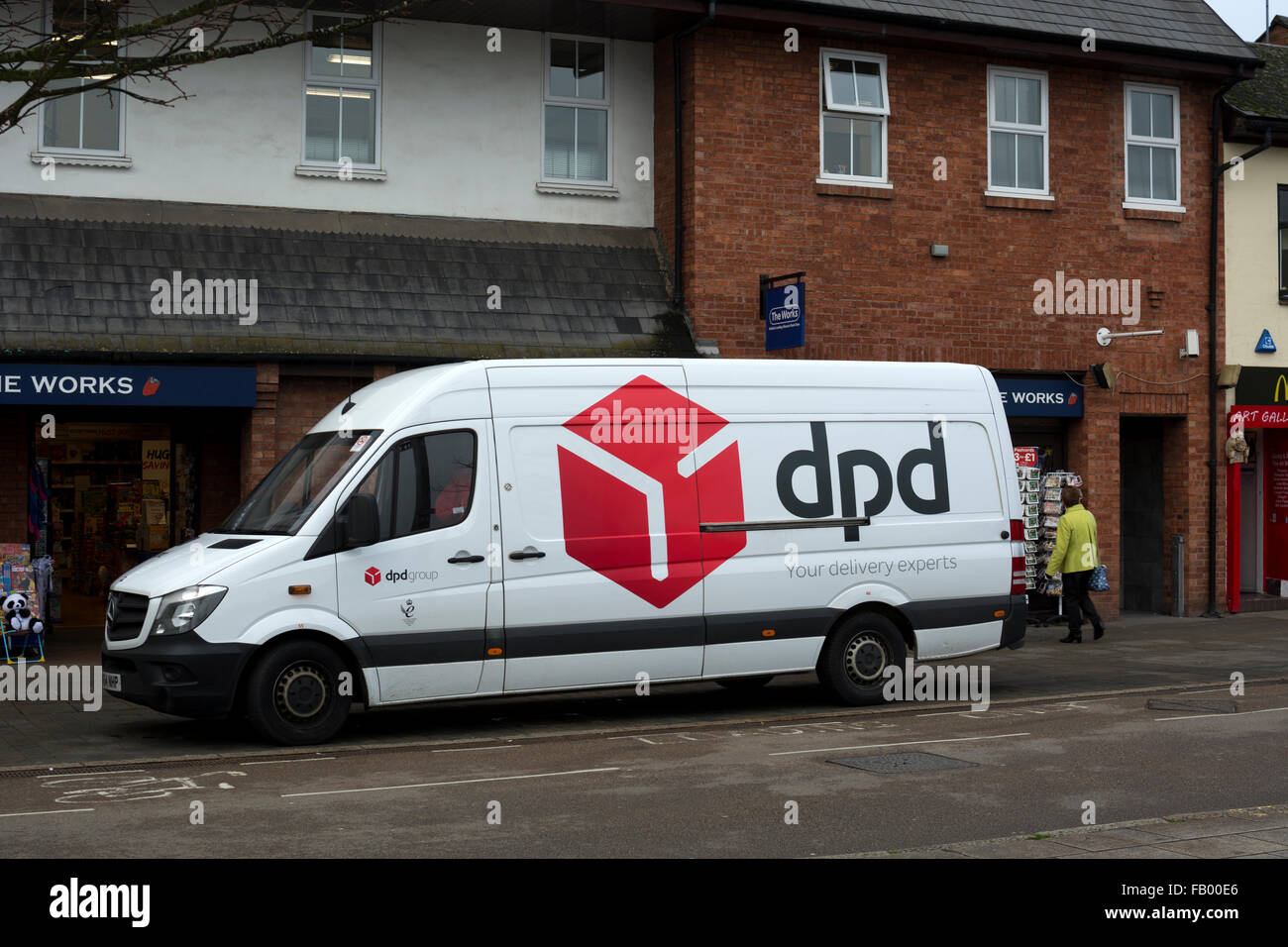 DPD parcels delivery van, Stratford-upon-Avon, UK Stock Photo - Alamy