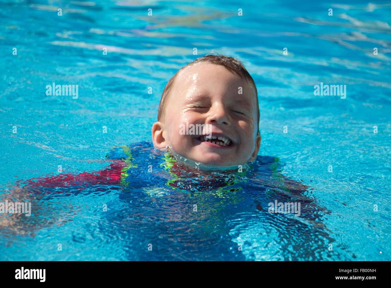 Swim swimming pool hi-res stock photography and images - Alamy