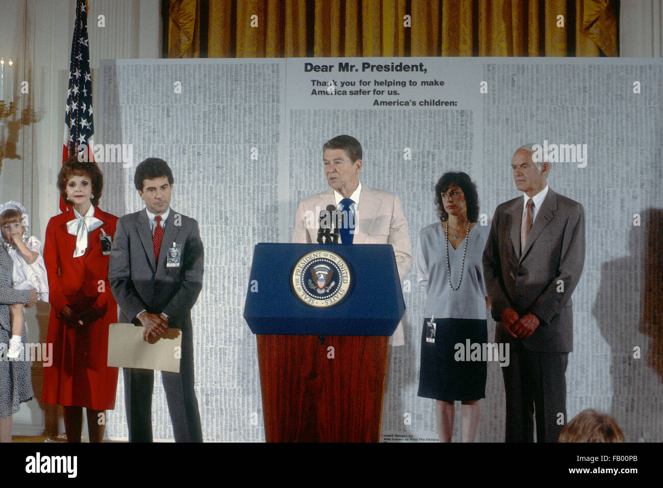 Missing and exploited children hi-res stock photography and images - Alamy