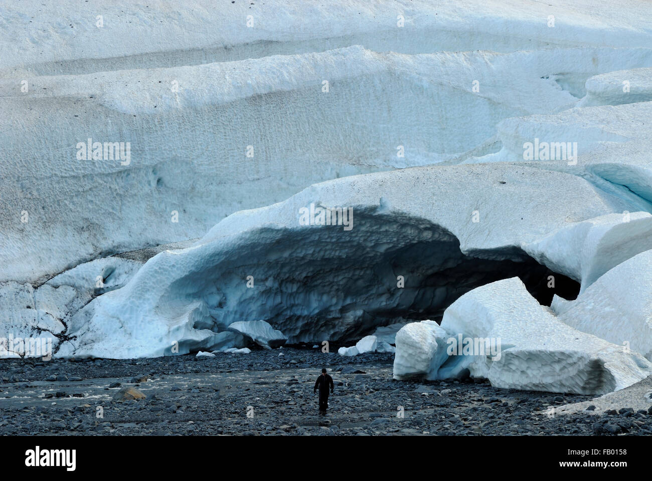 Byron glacier hi-res stock photography and images - Alamy