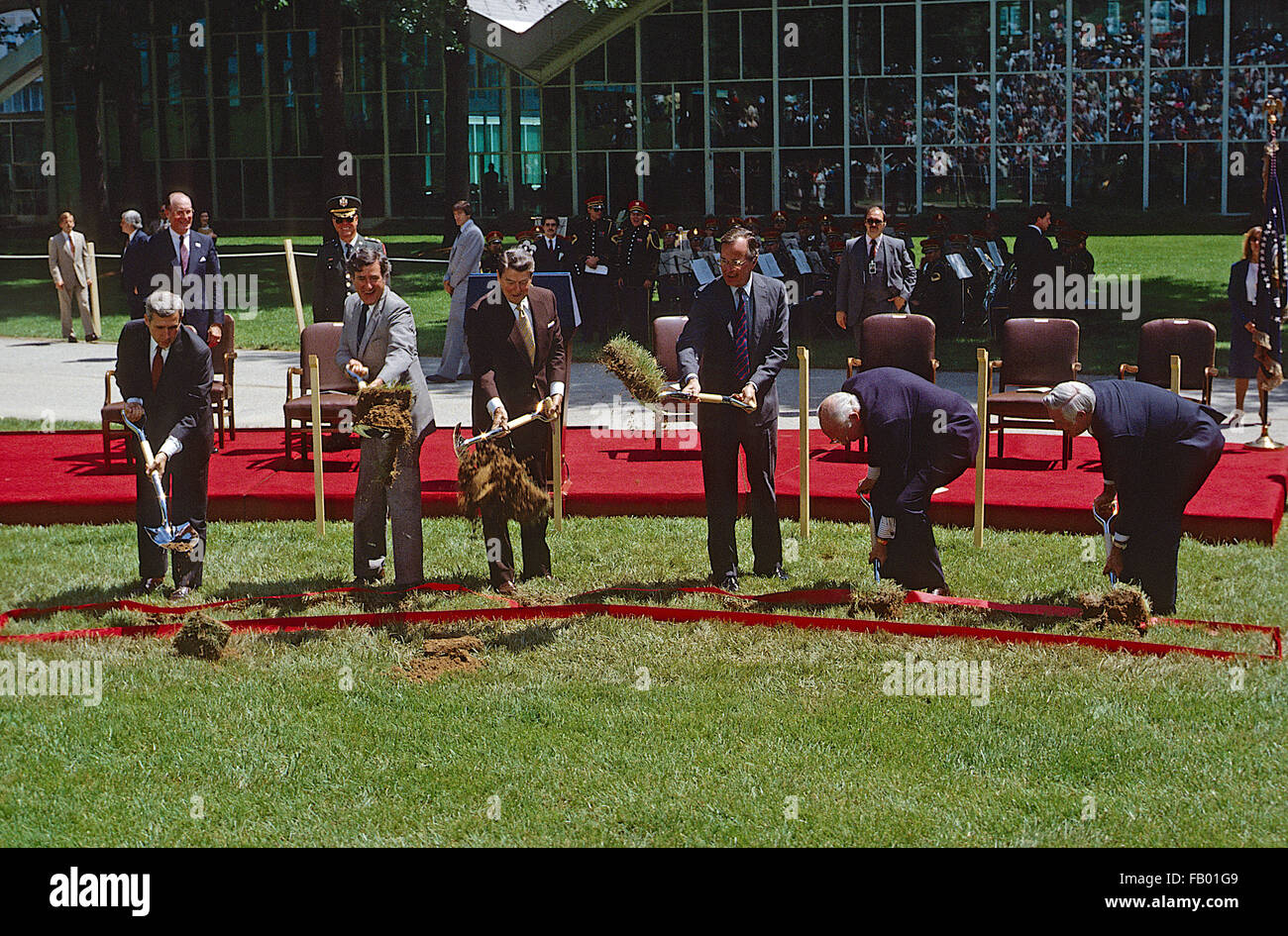 McLean, Virginia, USA, 24th May, 1984 President Ronald Reagan along ...