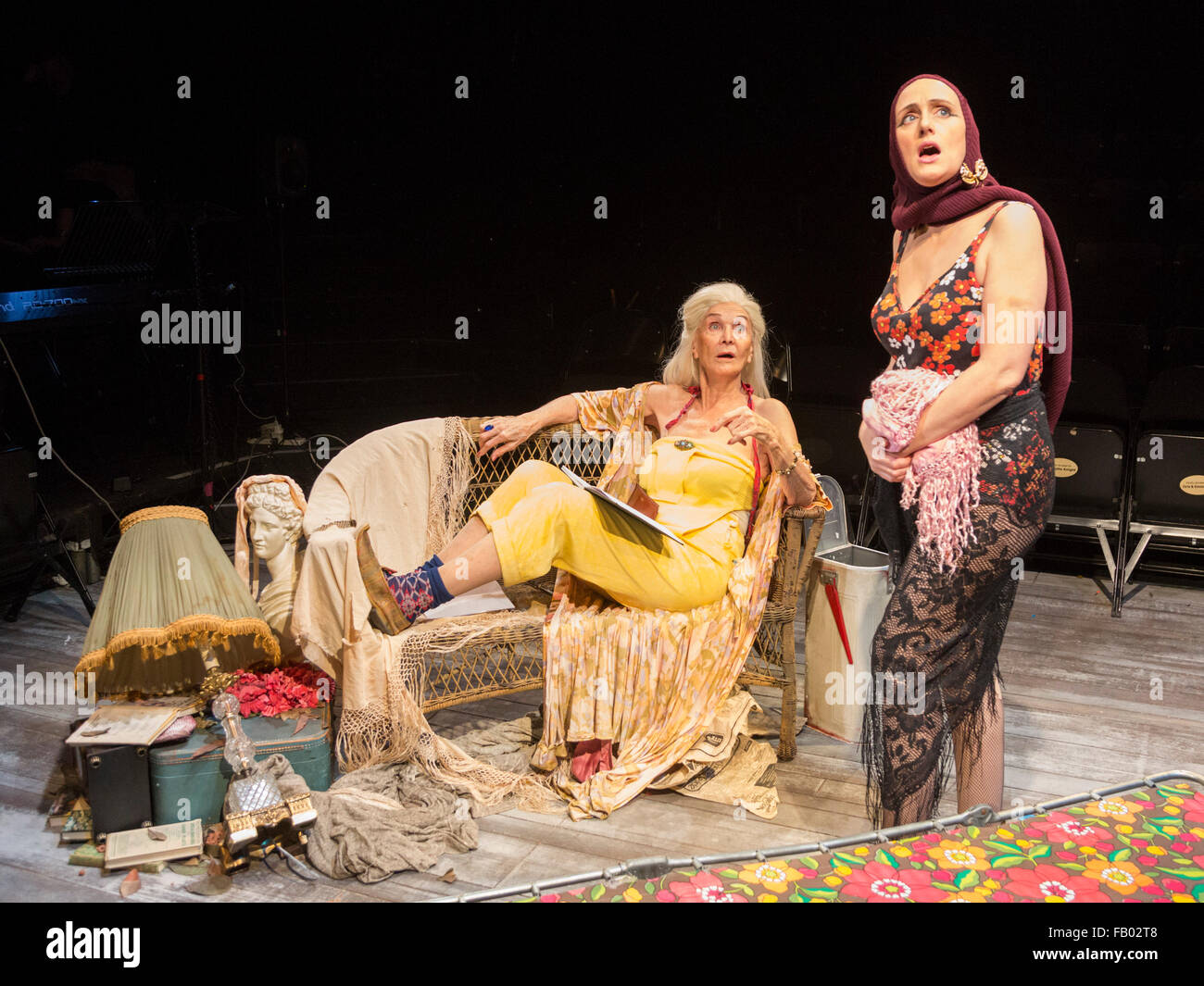 Edith bouvier beale hi-res stock photography and images - Alamy