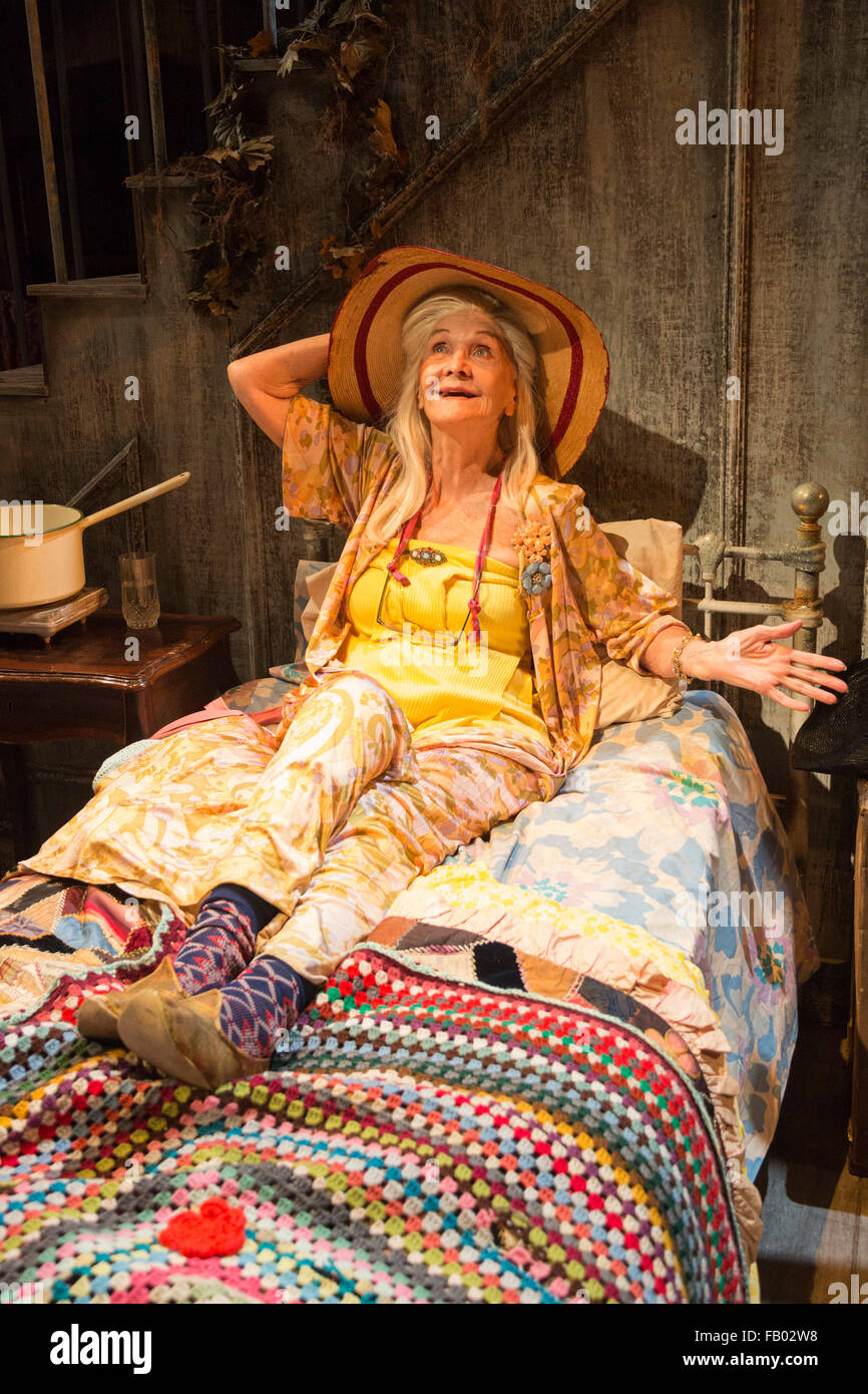 Edith bouvier beale hi-res stock photography and images - Alamy