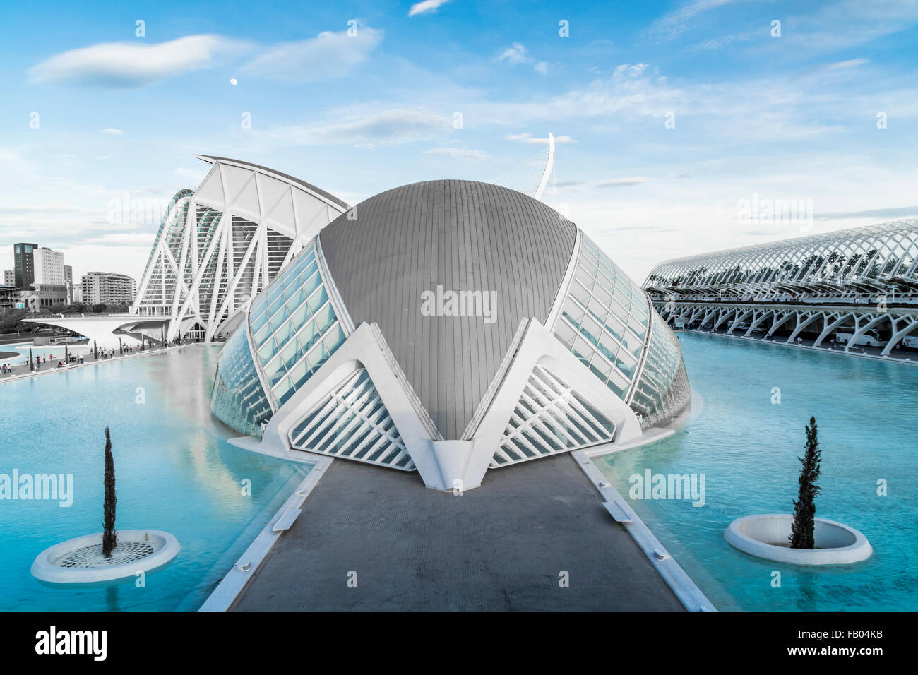 Hemisfèric architecture, IMAX theatre by Santiago Calatrava in Valencia ...