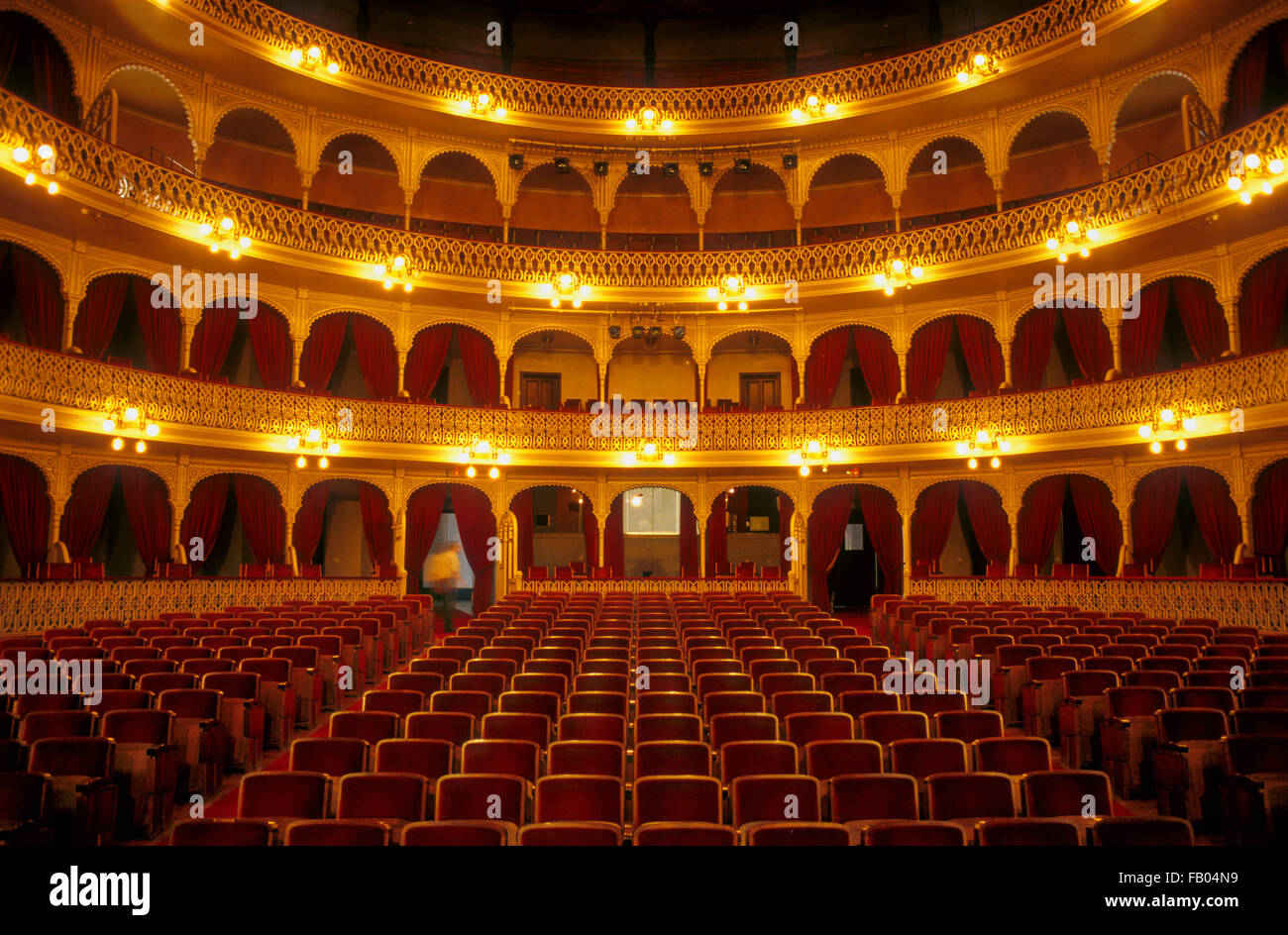 Falla de teatro hi-res stock photography and images - Alamy