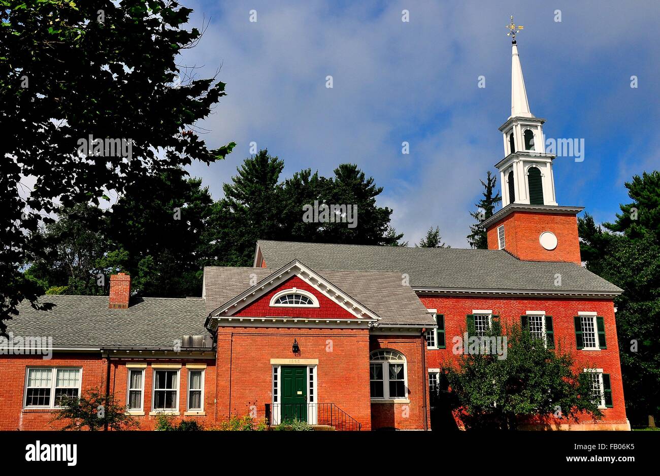 Stockbridge, Massachusetts: The brick First Congregational Church ...