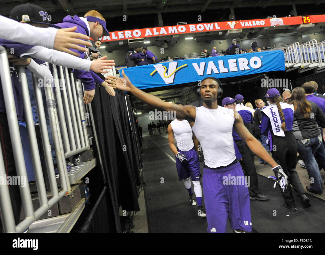 Oregon ducks football 2016 hi-res stock photography and images - Alamy