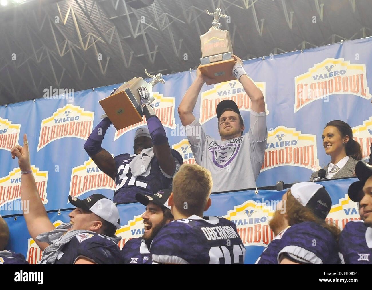 College bowl trophies hi-res stock photography and images - Alamy