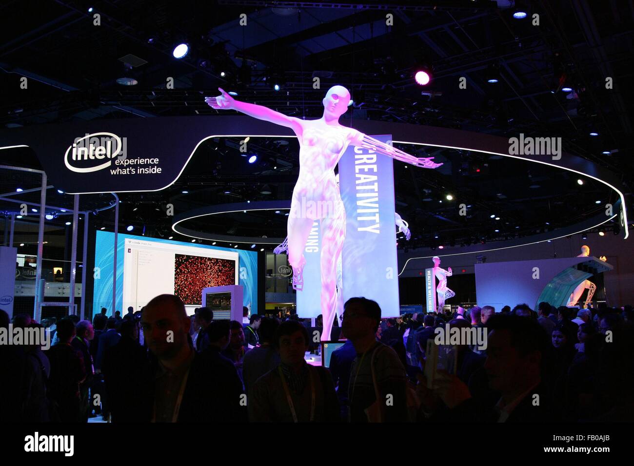 Intel booth hi-res stock photography and images - Alamy