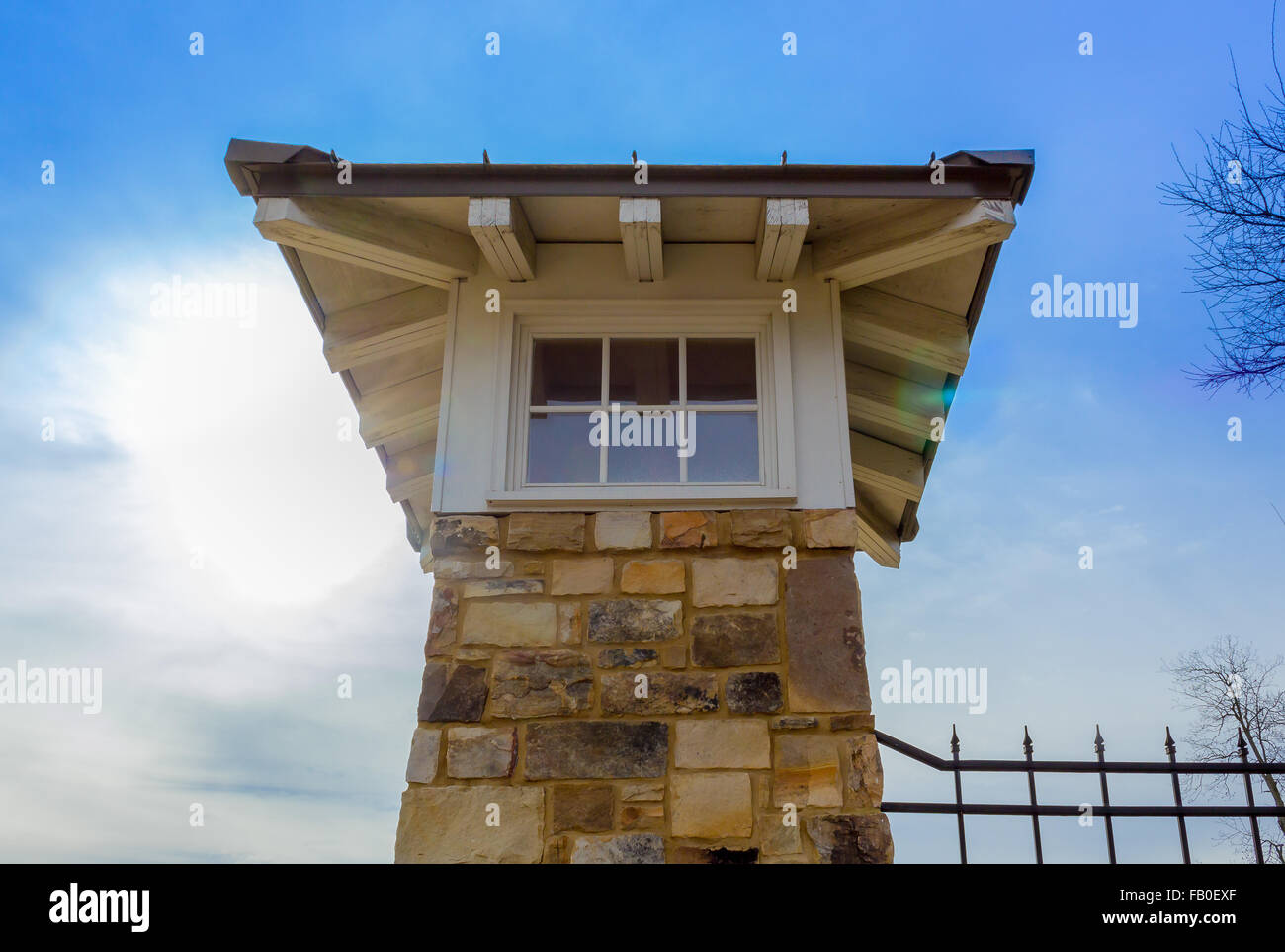 Concrete watch tower hi-res stock photography and images - Alamy