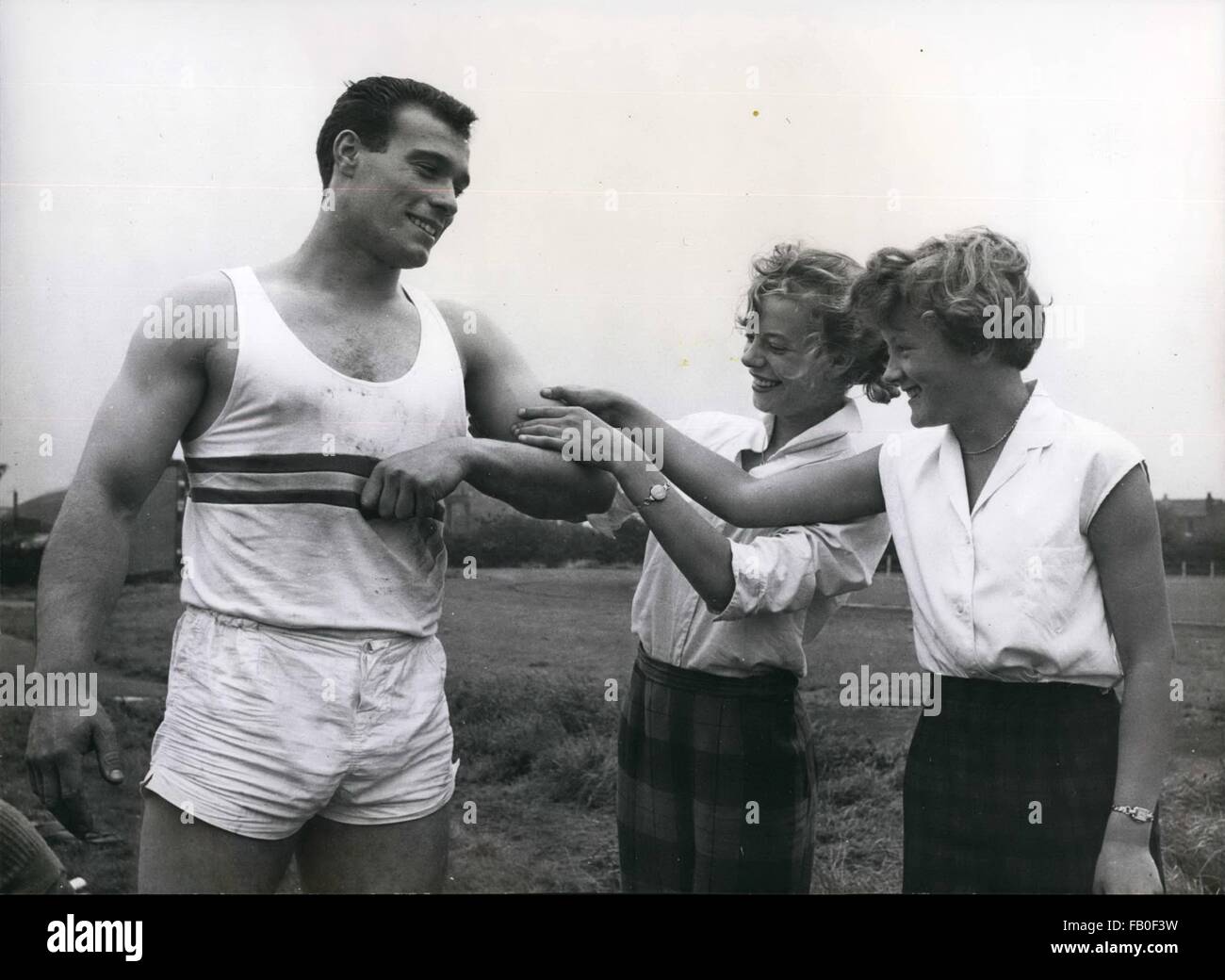 1962 - The he-man's muscles: During training at the Athletior Club ...