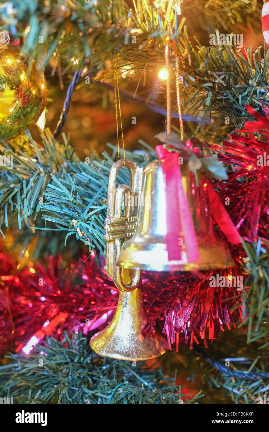 Tree trees ornaments hi-res stock photography and images - Alamy