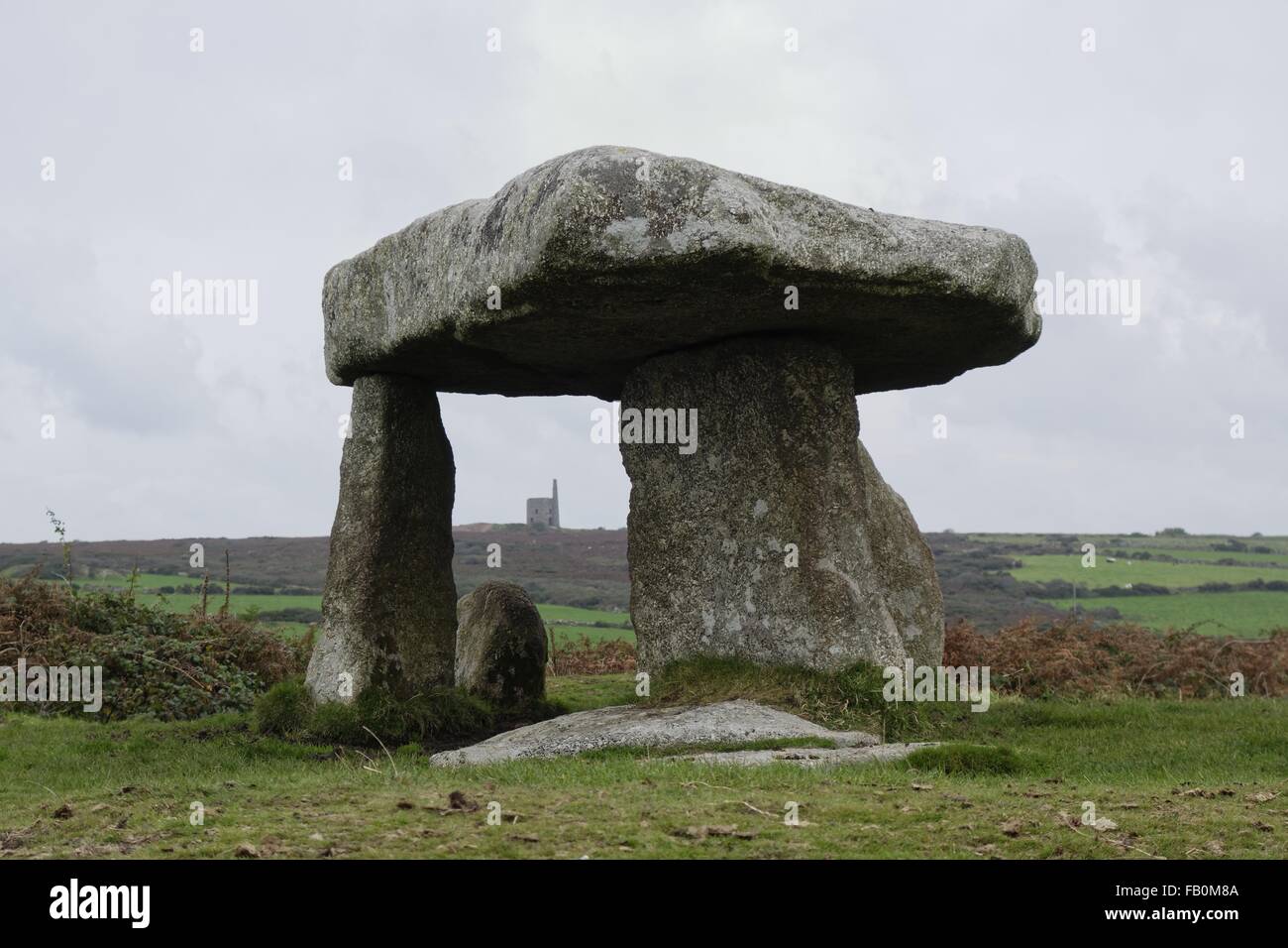 Lanyon Quoit, Cornwall, UK Stock Photo - Alamy