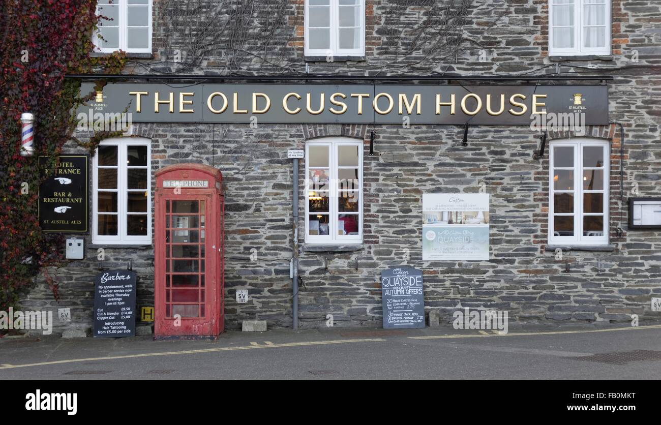 Padstow old house hi-res stock photography and images - Alamy