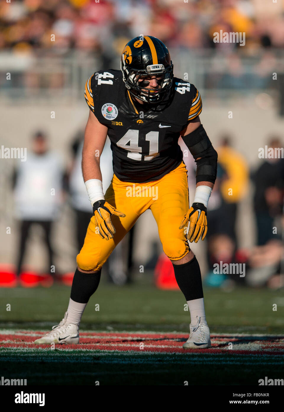 Pasadena, CA. 1st Jan, 2016. Iowa Hawkeyes linebacker (41) Bo Bower ...