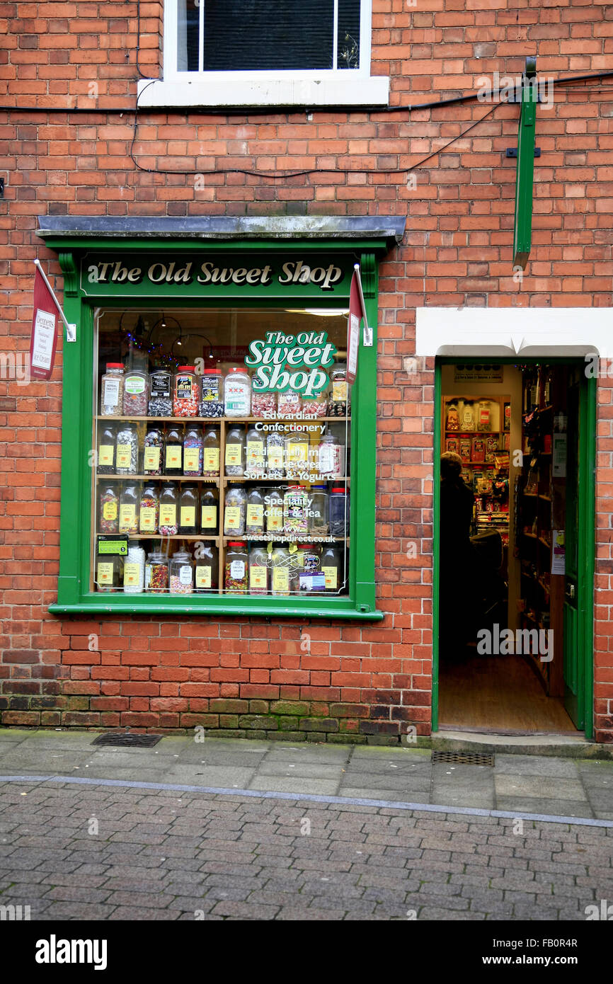 Old sweet shop hi-res stock photography and images - Alamy