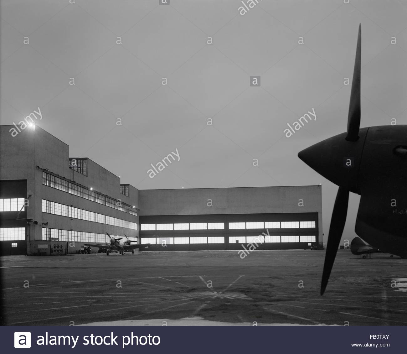 Curtiss Wright Black and White Stock Photos & Images - Alamy
