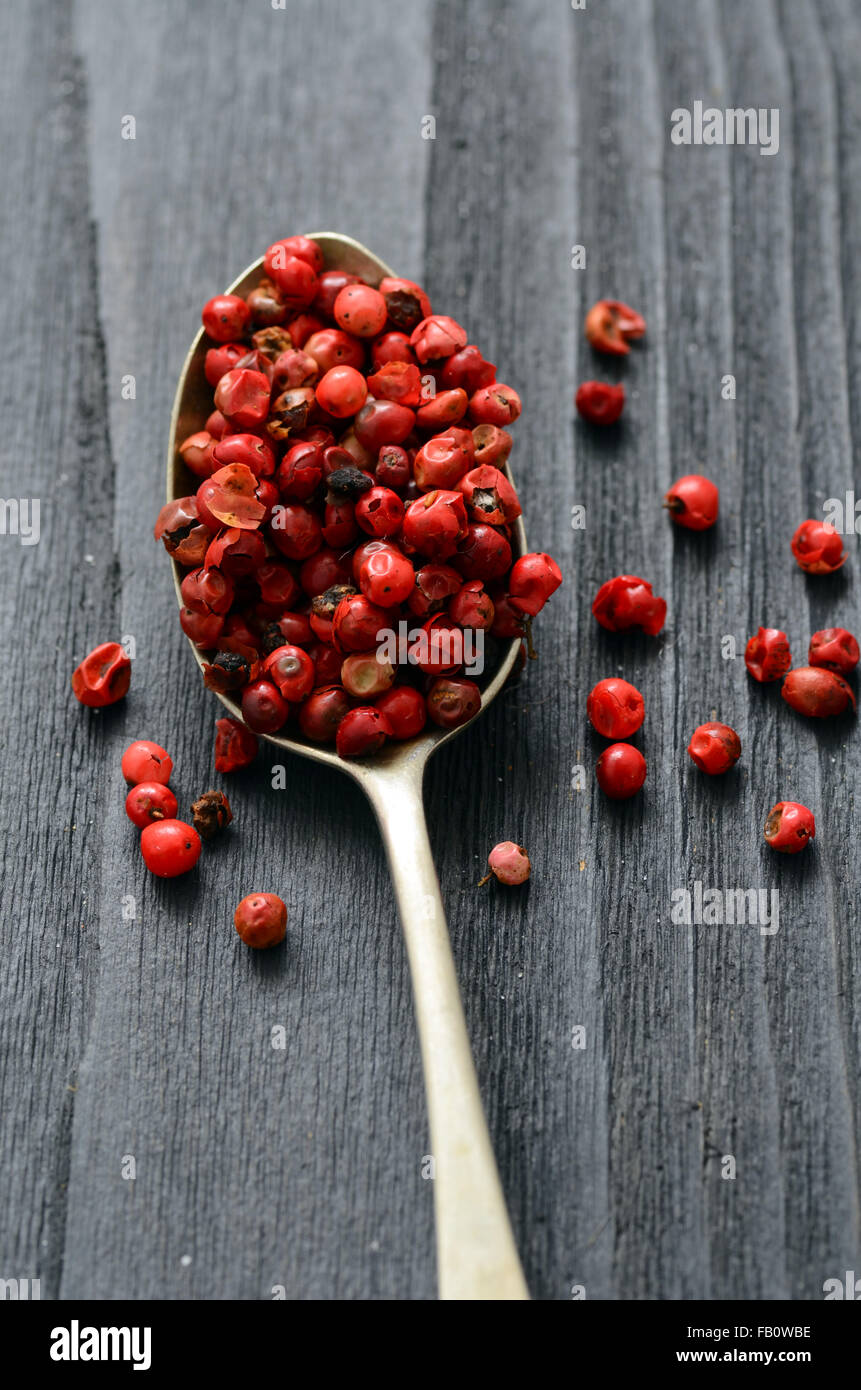Pink peppercorn hi-res stock photography and images - Alamy