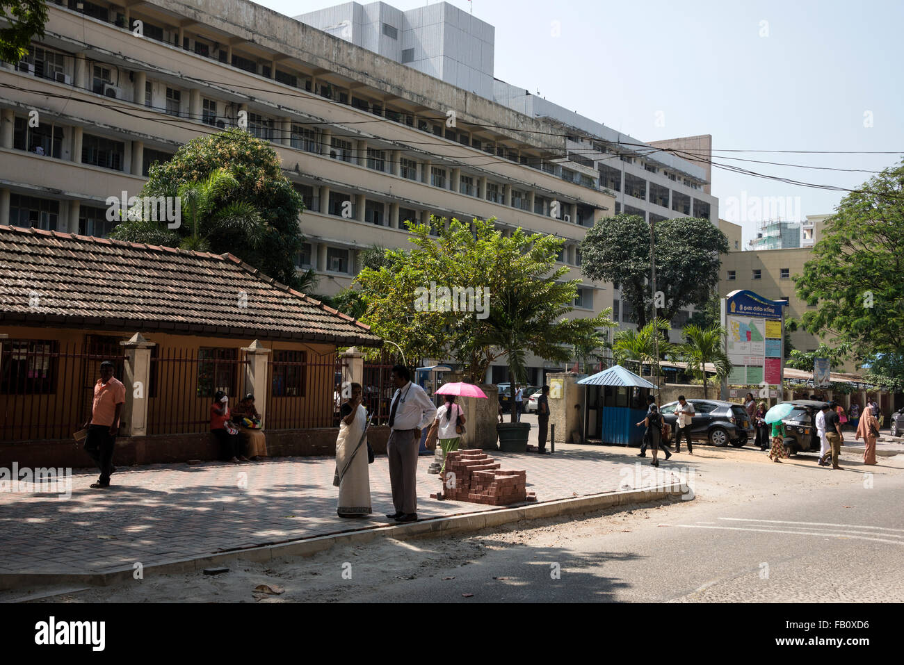 The National Hospital of Sri Lanka in East-West Perera Mawatha, Colombo ...