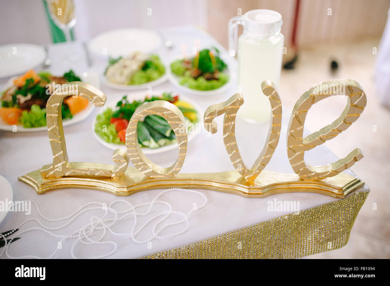 Banquet wedding table setting on evening reception Stock Photo - Alamy
