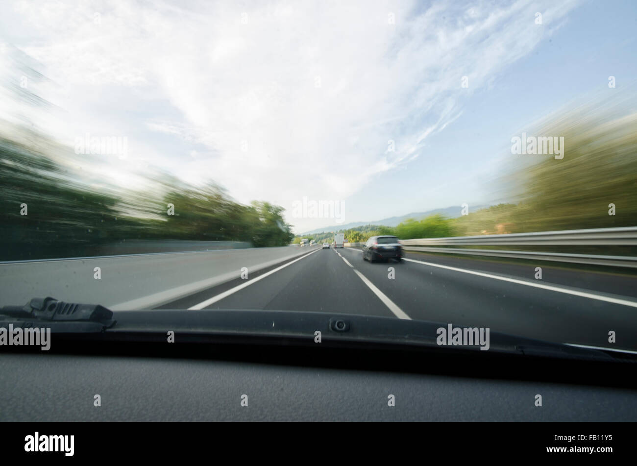 Car auto overtaking hi-res stock photography and images - Alamy