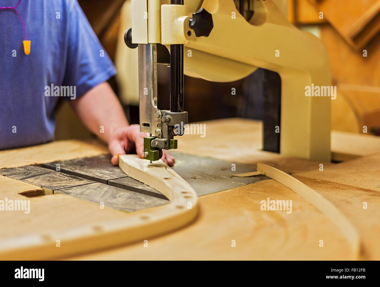 Carpenter working in workshop Stock Photo - Alamy