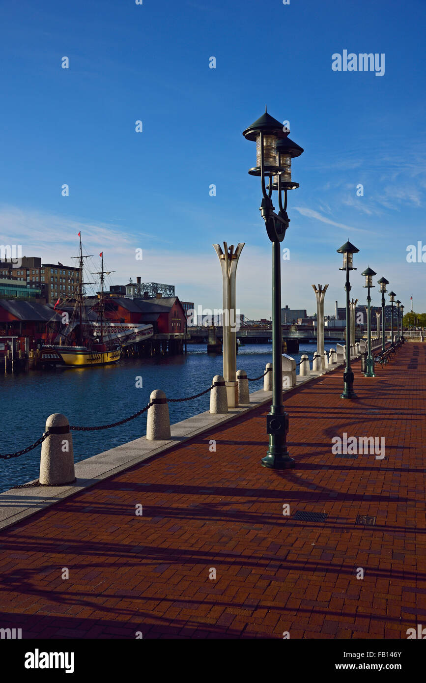 Pedestrian walkway at waterfront in sunlight Stock Photo - Alamy