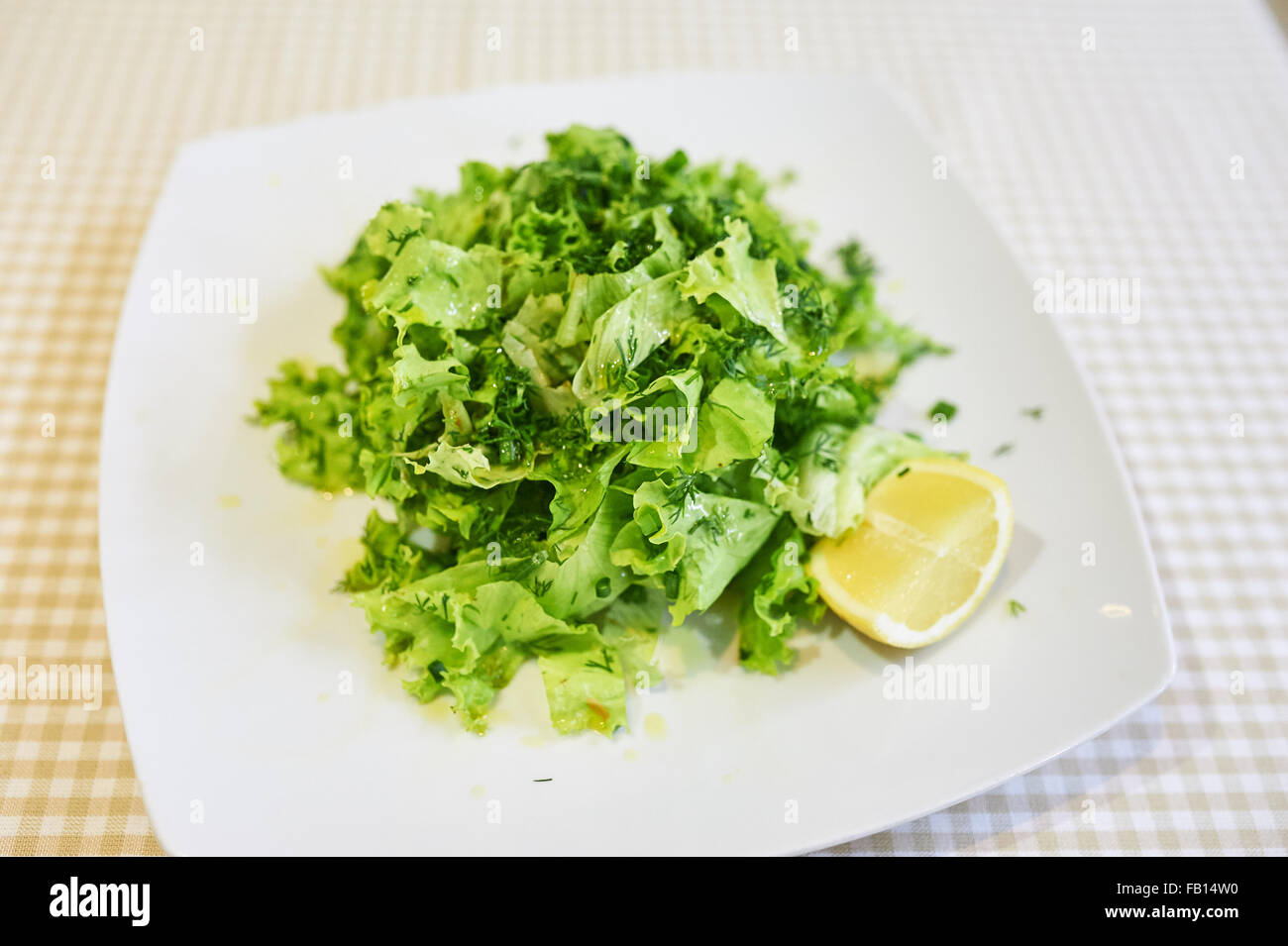 Eating lettuce hi-res stock photography and images - Alamy