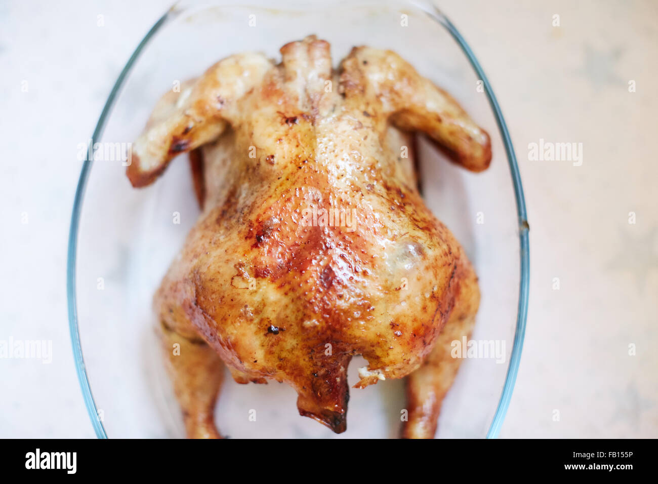 Full roasted chicken hi-res stock photography and images - Alamy